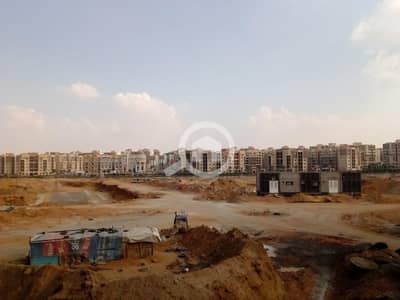 عيادة استلام فوري بموقع مميز علي محور الامل مباشرة العاصمة الادارية ...