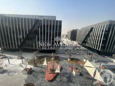 مكتب إداري 135 مترغير مشطب للإيجارEDNC | Bayut Egypt